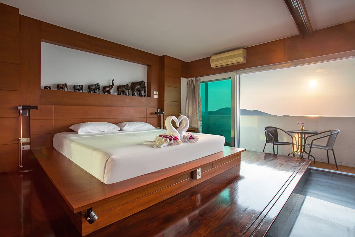 Patong Tower, Luxury Hotel, Apartments For Rent in Phuket